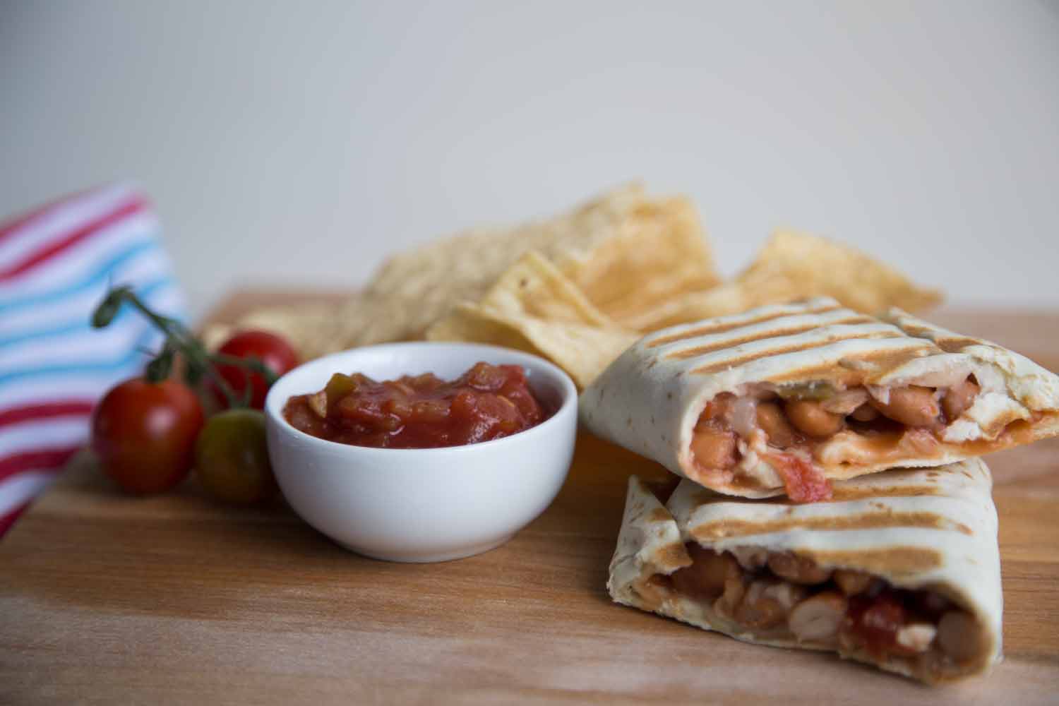 Burritos au poulet et haricots : Parfait pour les lunchs ! » Cinq ...